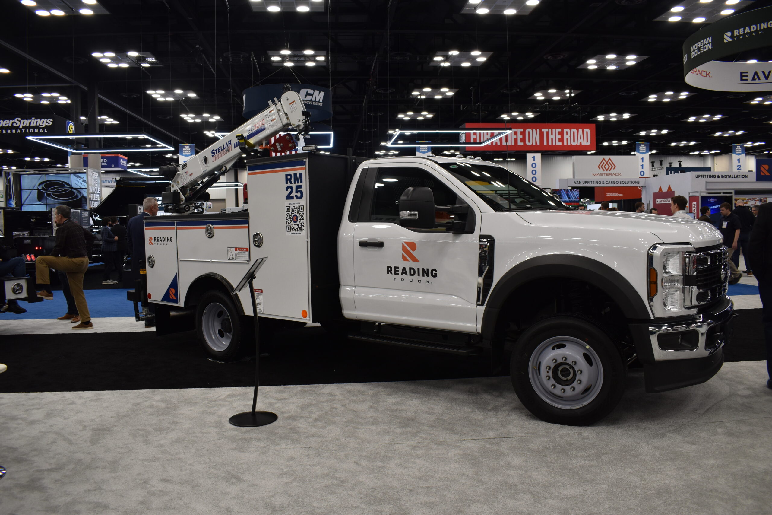 WTW25: Reading Truck Expands Crane Body Portfolio with RM-25 and RM-35 ...
